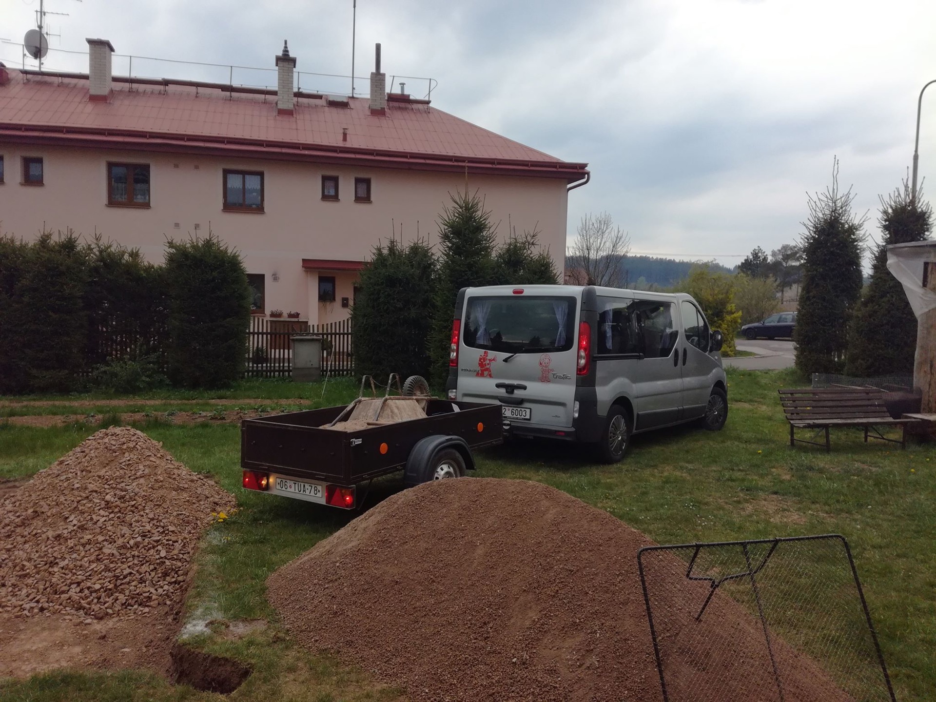 FOTOGALERIE :: www.klimeshodinovymanzel.cz